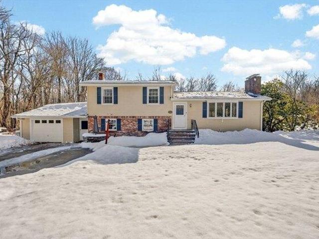 3 bedroom, Rehoboth MA 02769 102595665
