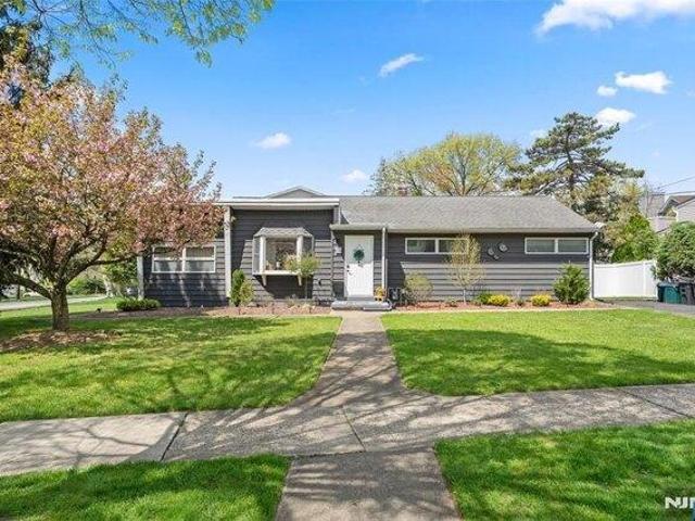 3 bedroom, River Edge NJ 07661 101798616
