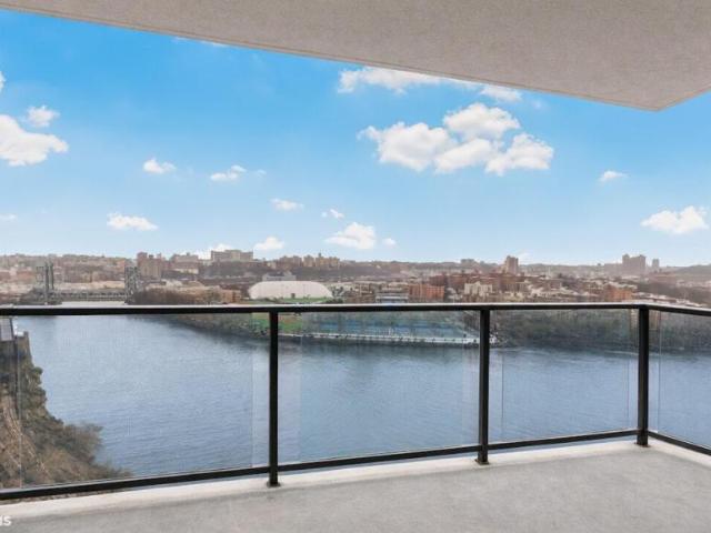3 bedroom, Riverdale NY LS102245131