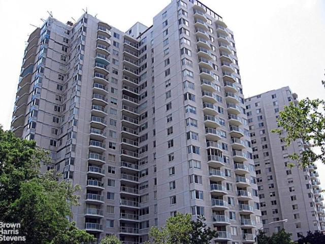 3 bedroom, Riverdale NY LS98818209