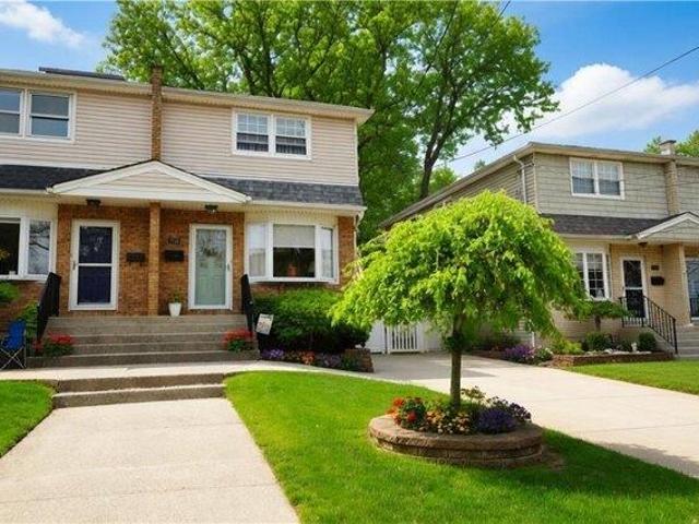 3 bedroom, Richmond Hill NY 10307 102278828