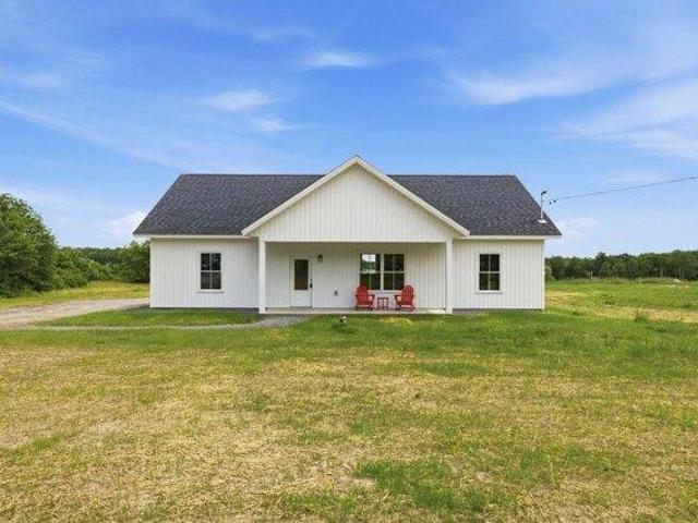 3 bedroom, Richmond ME 04357 104789278