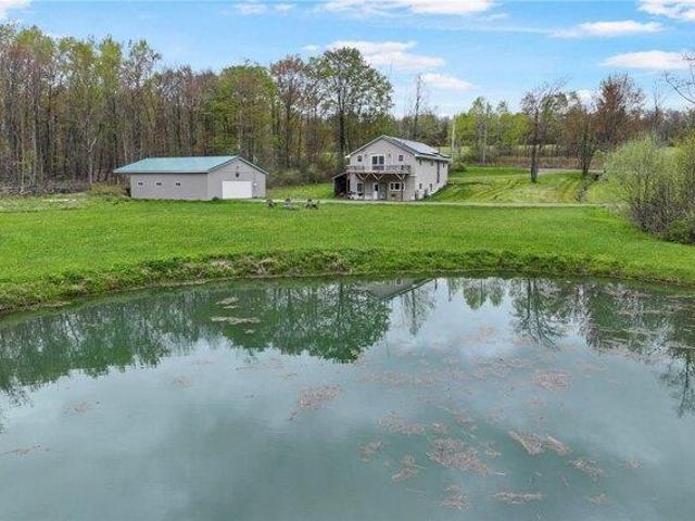 3 bedroom, Richford NY 13835 103601141