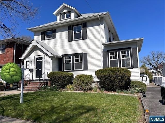 3 bedroom, Ridgefield NJ 07657 LS101575058