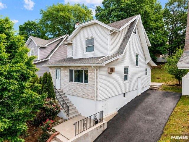3 bedroom, Ridgefield Park NJ 07660 102726624