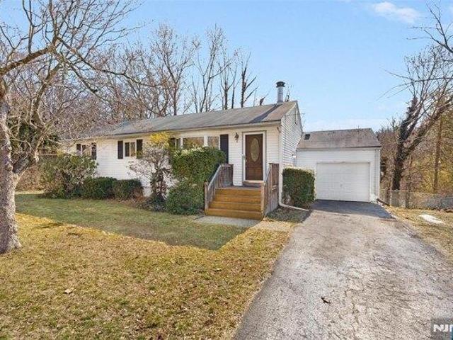 3 bedroom, Ringwood NJ 07456 104831875