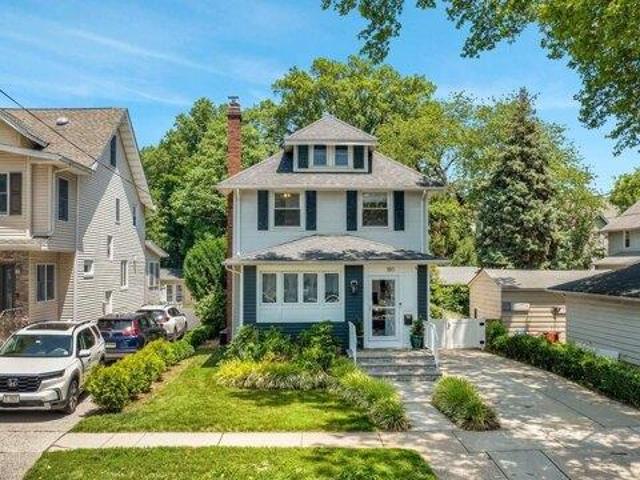 3 bedroom, Rutherford NJ 07070 104760974