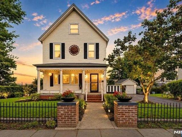 3 bedroom, Rutherford NJ 07070 104328612