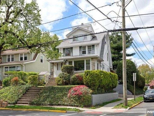 3 bedroom, Rutherford NJ 07070 LS101605188
