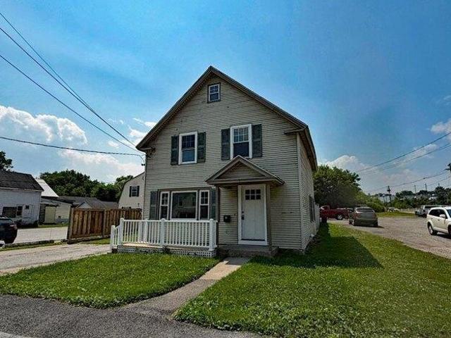 3 bedroom, Rutland VT 05701 104834061