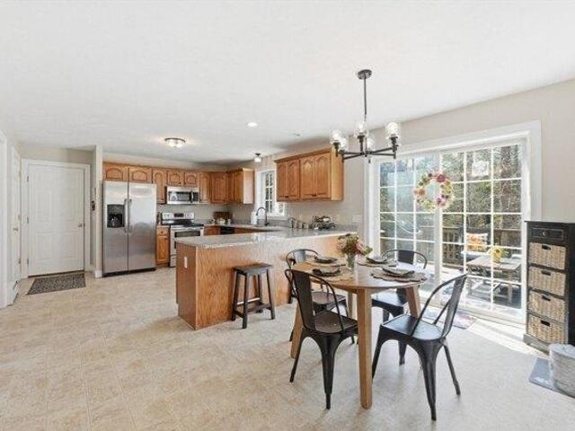 3 bedroom, Rutland MA 01543 LS102729284