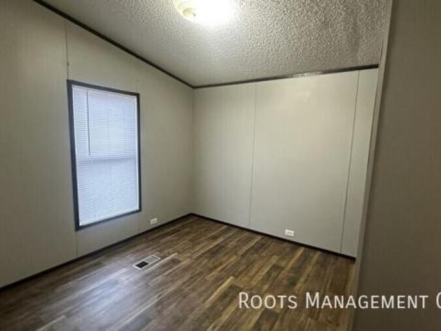 3 bedroom, Russellville KY 42276 87085610