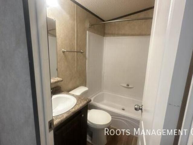3 bedroom, Russellville KY 42276 87085613