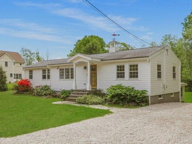 3 bedroom, Rye NH 03870 LS103035644