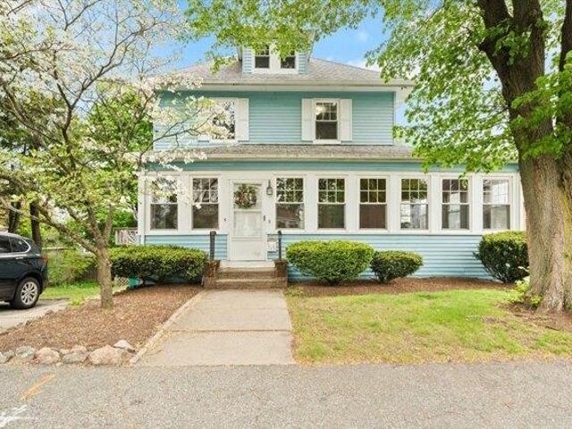 3 bedroom, Woburn MA 01801 102584881