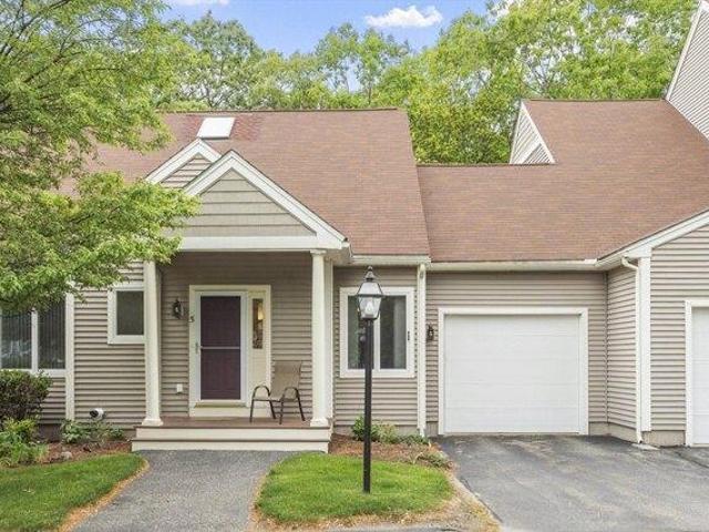 3 bedroom, Woburn MA 01801 103035218