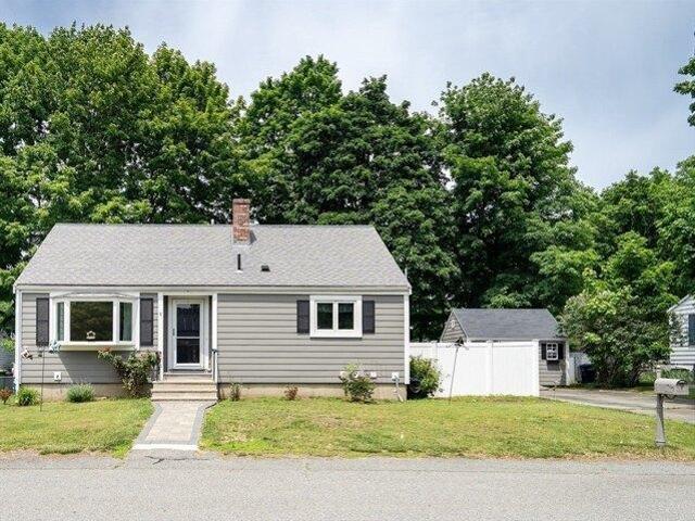 3 bedroom, Woburn MA 01801 103500133