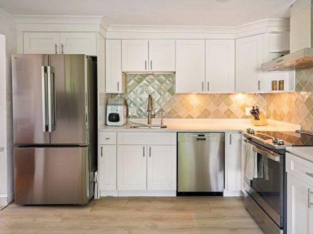 3 bedroom, Woburn MA 01801 104079223