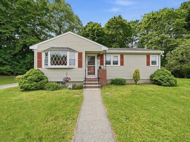 3 bedroom, Woburn MA 01801 104791077
