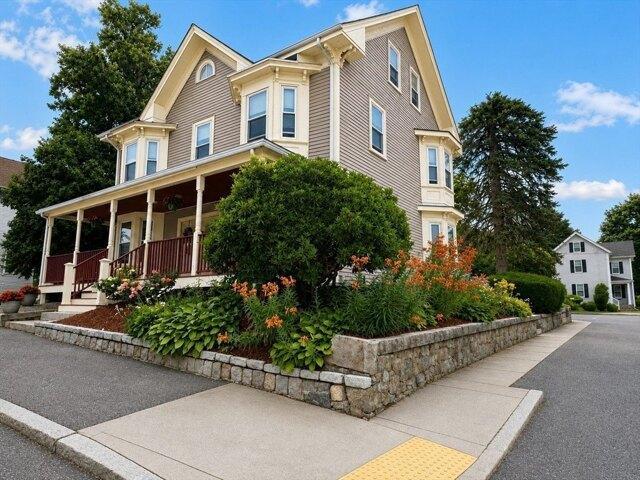 3 bedroom, Woburn MA 01801 104791429