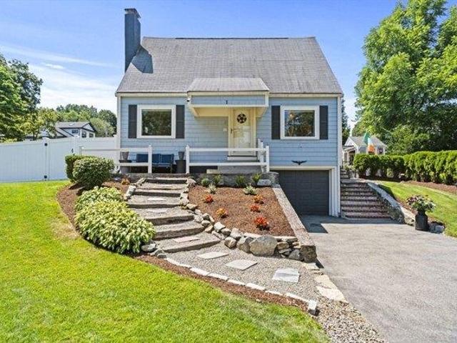 3 bedroom, Woburn MA 01801 104716493