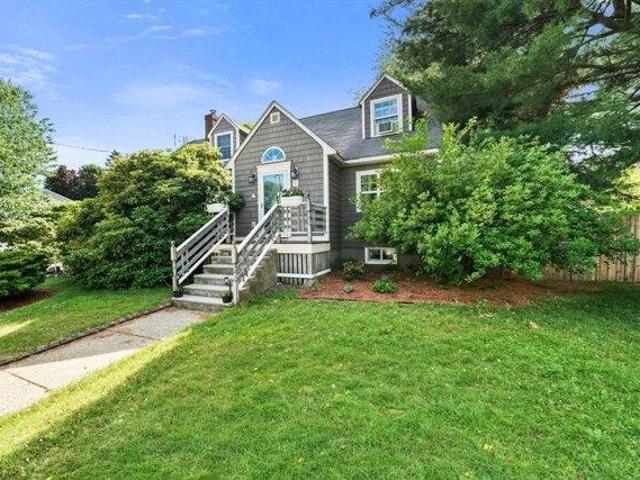 3 bedroom, Woburn MA 01801 105081540
