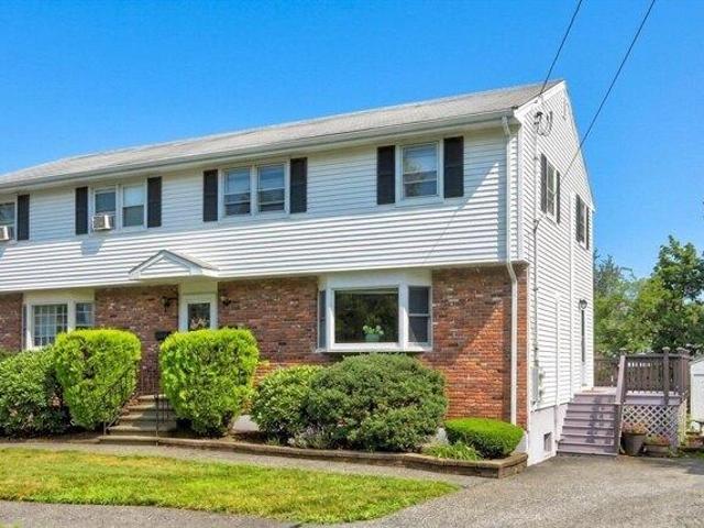 3 bedroom, Woburn MA 01801 105114624
