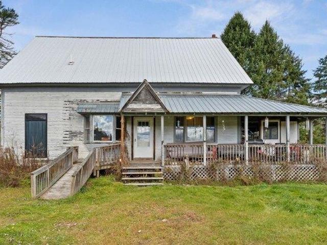 3 bedroom, Wolcott VT 05680 104480457