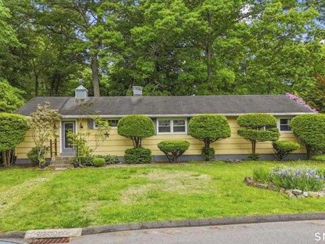 3 bedroom, Wolcott CT 06716 103162153