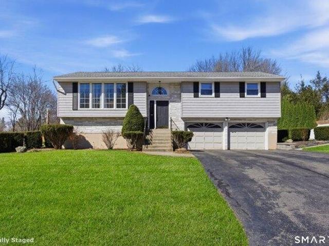 3 bedroom, Wolcott CT 06716 104687249