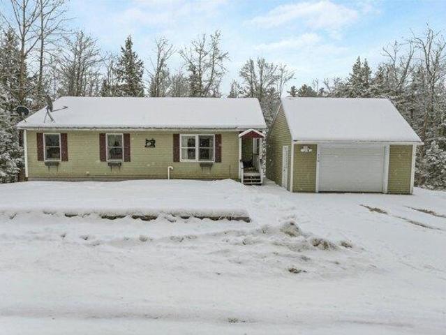 3 bedroom, Wolfeboro NH 03894 LS102444349