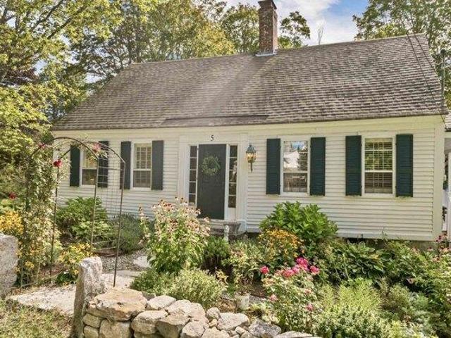 3 bedroom, Wolfeboro NH 03894 LS102633224