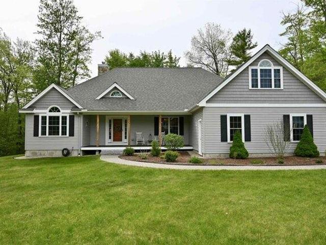 3 bedroom, Wolfeboro NH 03894 102709086