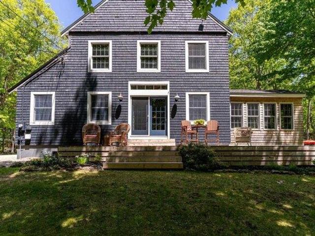 3 bedroom, Wolfeboro NH 03894 103033566