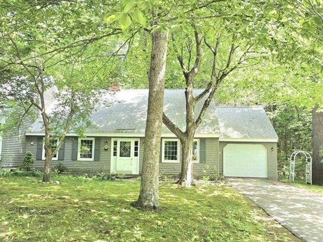 3 bedroom, Wolfeboro NH 03894 103440294