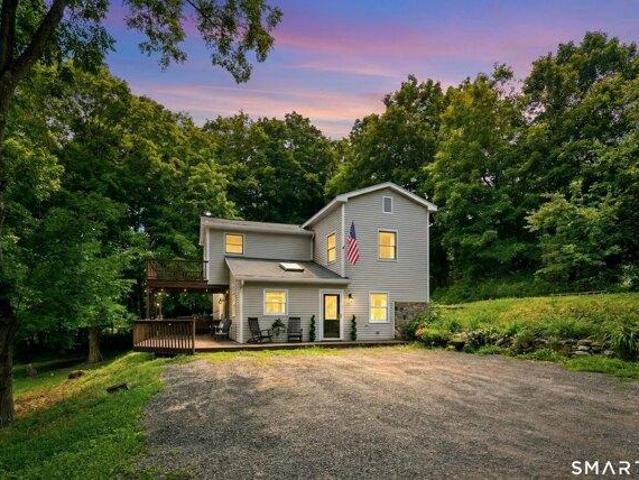3 bedroom, Woodbury CT 06798 104153419