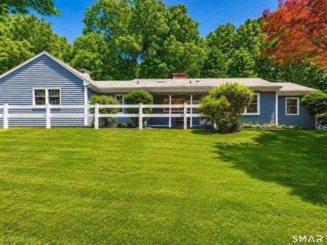 3 bedroom, Woodbury CT 06798 104352299
