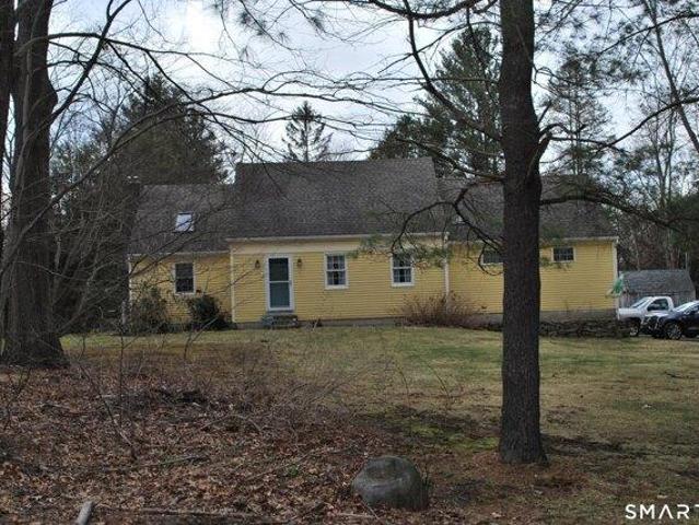 3 bedroom, Woodbury CT 06798 102729533