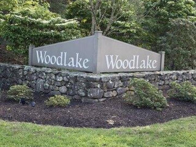 3 bedroom, Woodbury CT 06798 103124840