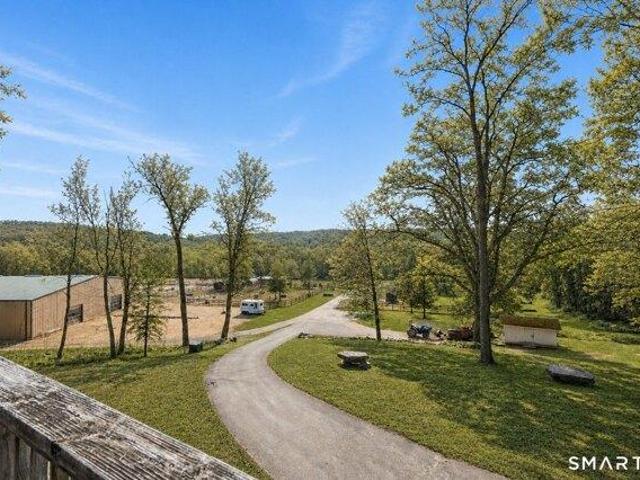 3 bedroom, Woodbury CT 06798 103125368