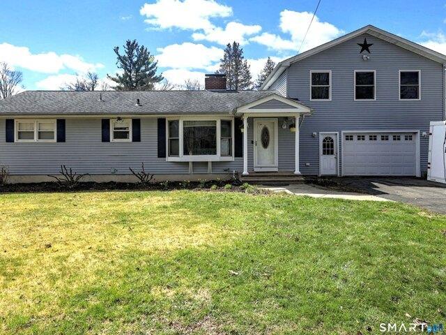 3 bedroom, Woodbridge CT 06525 102279406