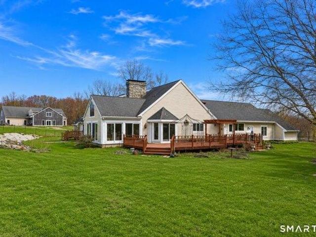 3 bedroom, Woodstock CT 06281 LS102215974