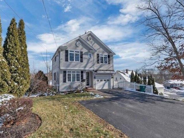 3 bedroom, Woonsocket RI 02895 102409028