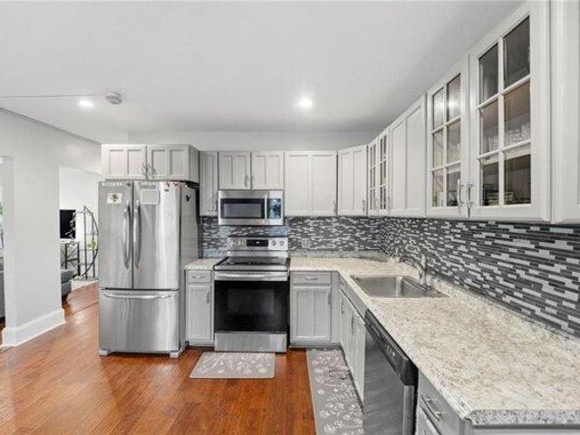 3 bedroom, Woonsocket RI 02895 104511075