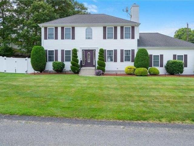 3 bedroom, Woonsocket RI 02895 104831122