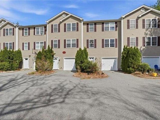 3 bedroom, Woonsocket RI 02895 104832437