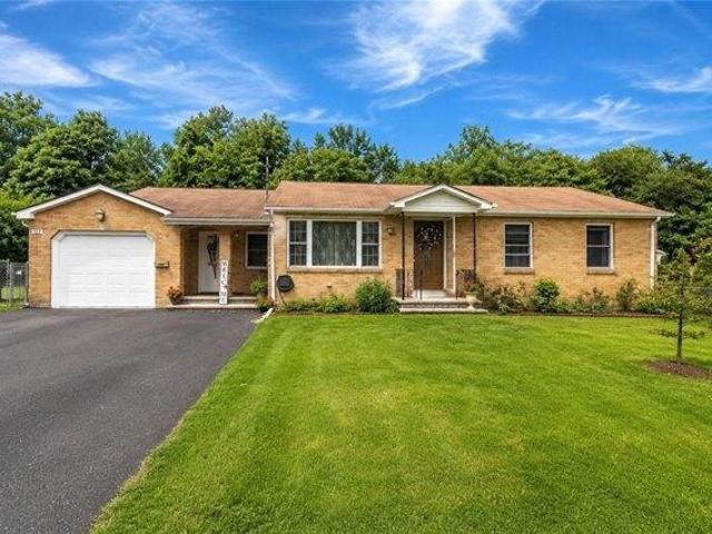 3 bedroom, Woonsocket RI 02895 104835400