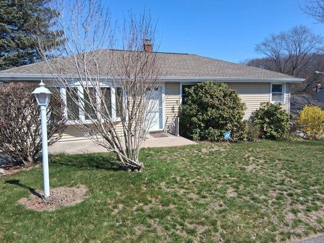 3 bedroom, Worcester MA 01604 102728004
