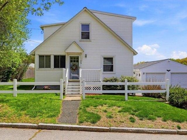3 bedroom, Worcester MA 01604 102729180