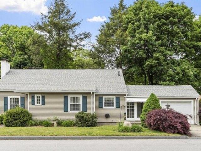 3 bedroom, Worcester MA 01604 102961909